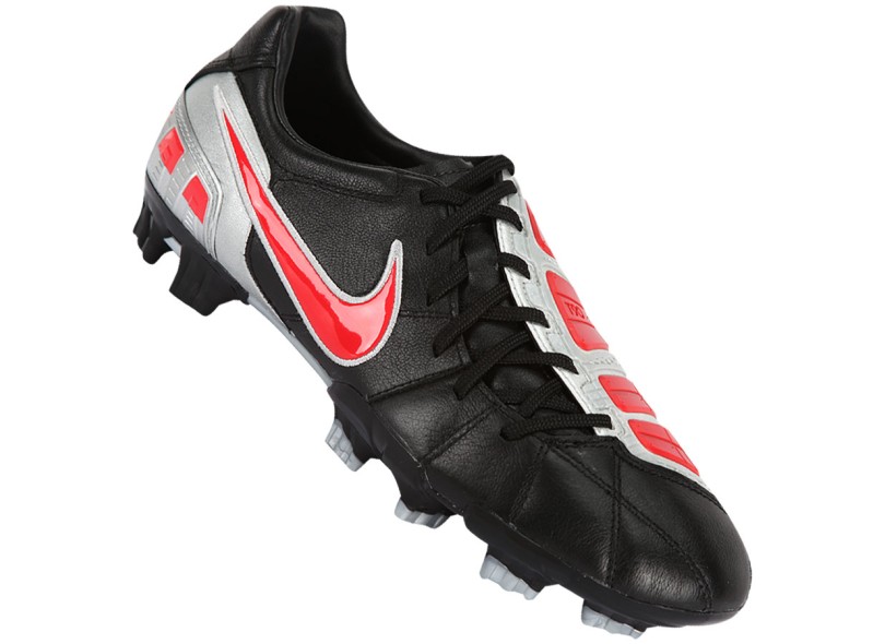 Chuteira Campo Nike Total 90 Strike III LF Adulto com o Melhor Preço é ...