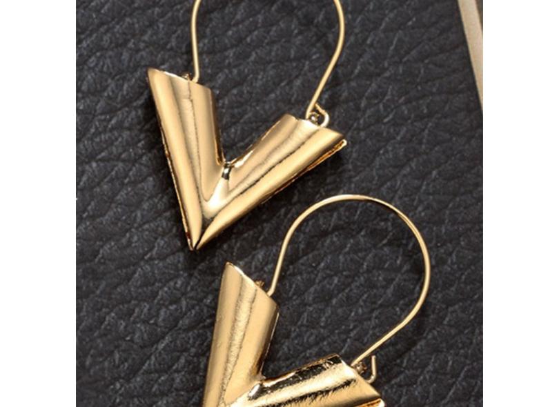 Moda Letra V Brincos Personalizados Moda Simples Metal Forma Letra V ...