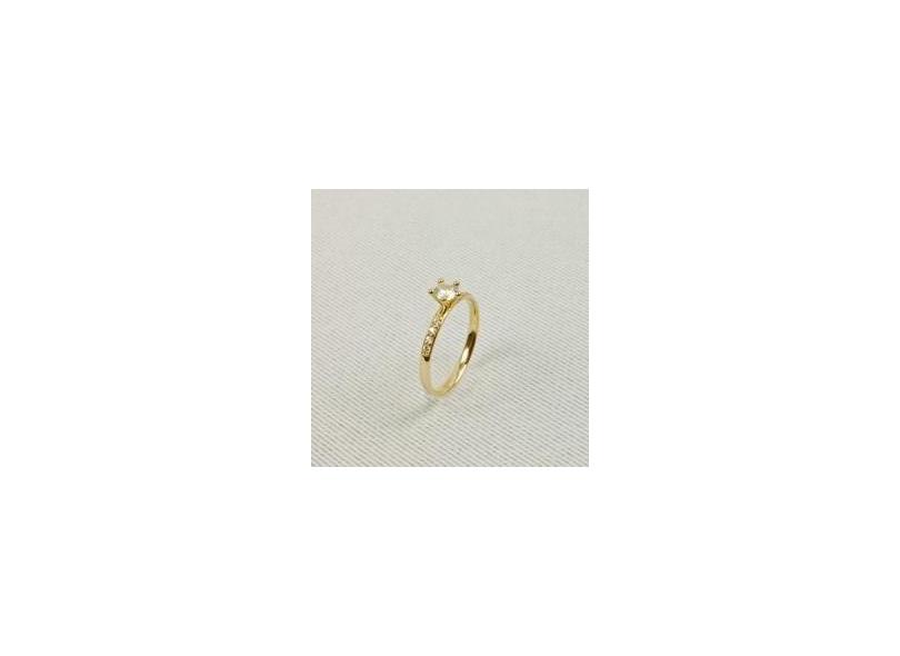 Anel Solitário Ouro 18k com Micro Zircônias com o Melhor Preço é no Zoom Anel Solitário Ouro 18k com Micro Zircônias com o Melhor Preço é no Zoom