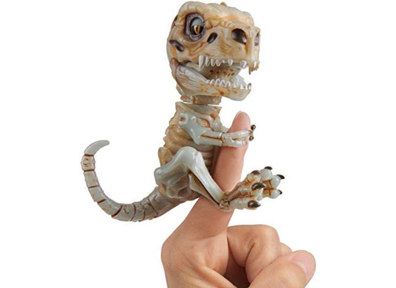 WowWee Untamed Skeleton T-Rex por Fingerlings – Doom (Ash) – Dinossauro ...