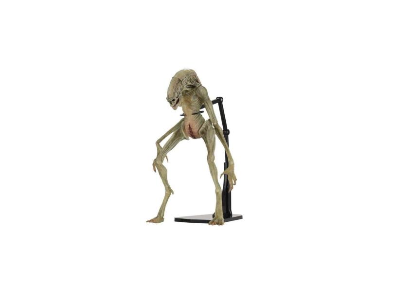 Figura de ação neca Aliens 7 Scale Alien Resurrection Newborn com o ...